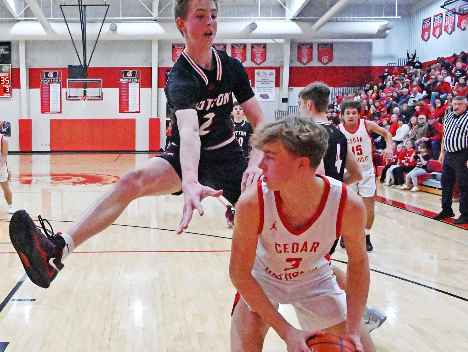 Mustangs close out season with 63-50 loss in Hartington, end season ...